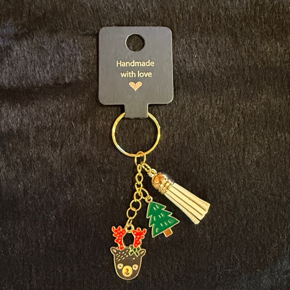 Hand Crafted | Accessories | Handcrafted Gold Tone Christmas Keychain ...